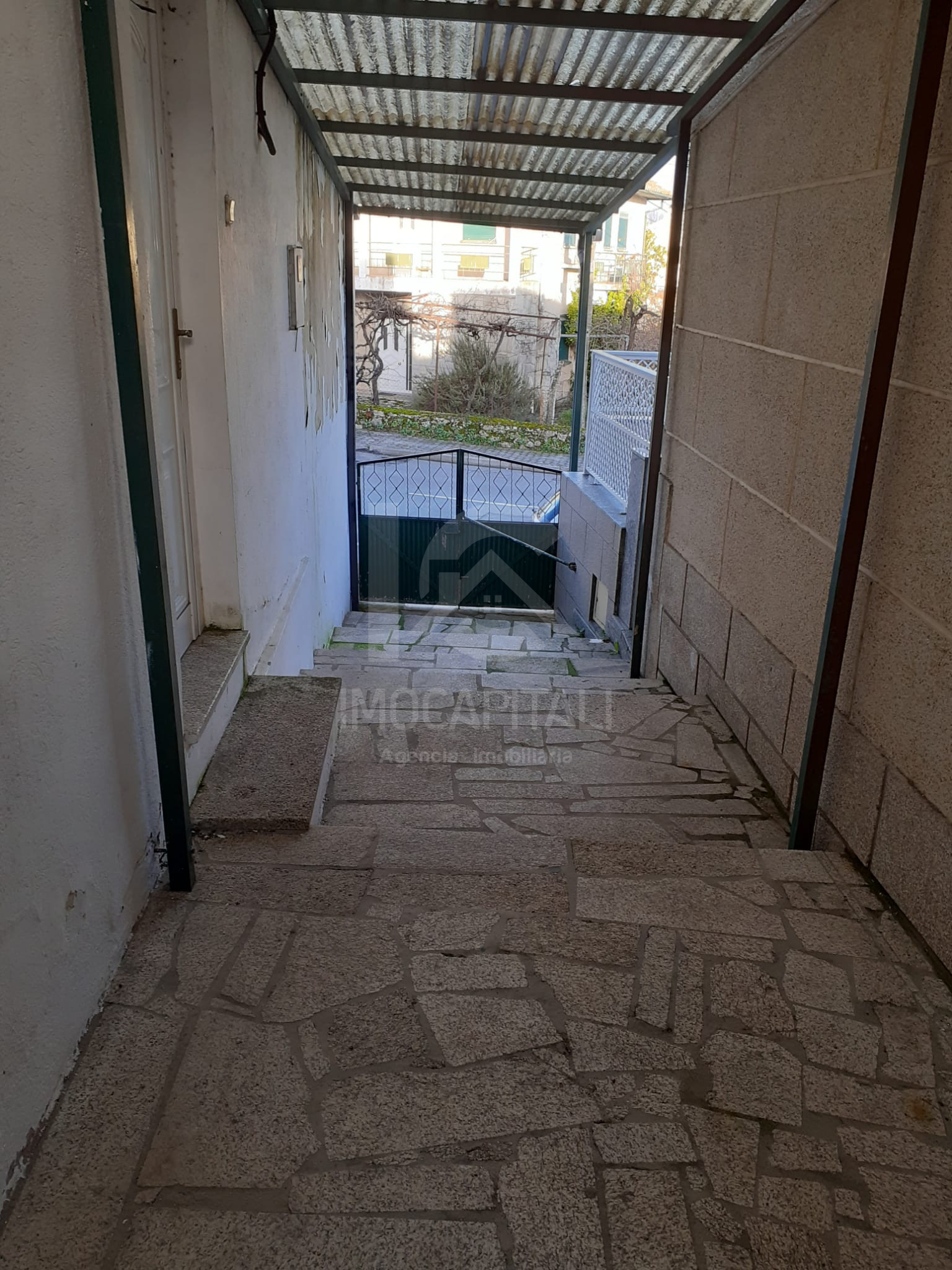 Moradia Unifamiliar - Aregos - Imocapitali - Agência Imobiliária